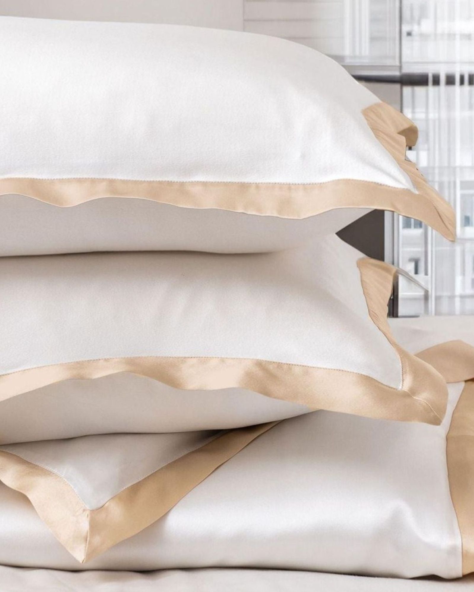 Mayfairsilk "Mulberry Silk" Bed Linen in White w/ Champagne Border